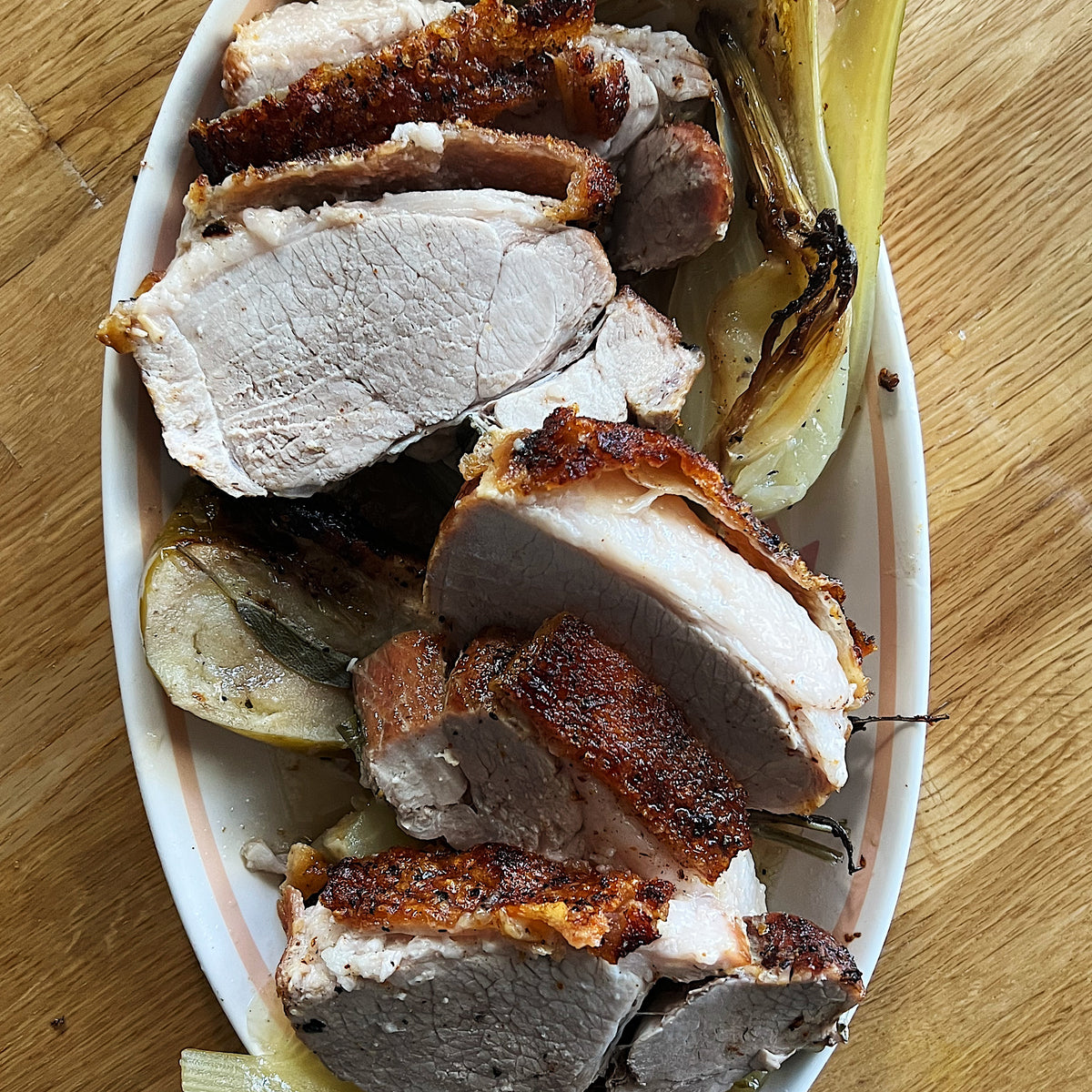 Pork leg with roasted apples and fennel – Australian Meat Emporium